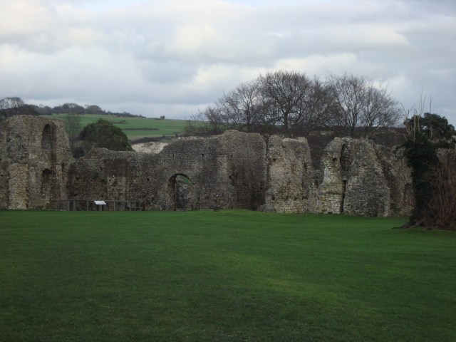 Virginia Woolf’s Round House and Lewes Priory | A View From My Summerhouse